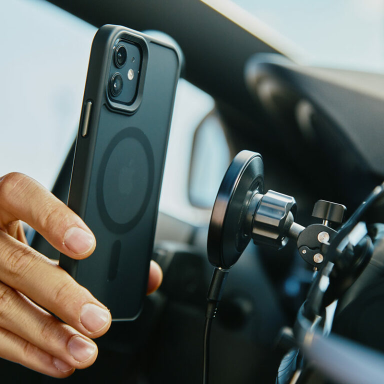 X1 MagSafe Wireless Mount - CARMOUNT